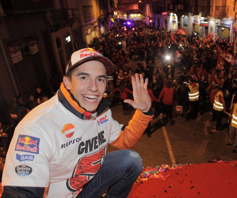 Marc Márquez celebra su quinto campeonato en Cervera, ¡y de qué forma ...