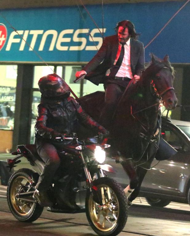 JOHN WICK 3 Parabellum: Keanu Reeves y los motoristas Ninja - motorADN.com