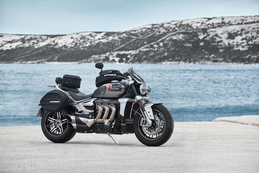 FICHA TECNICA TRIUMPH ROCKET 3 GT 2500 - motorADN.com