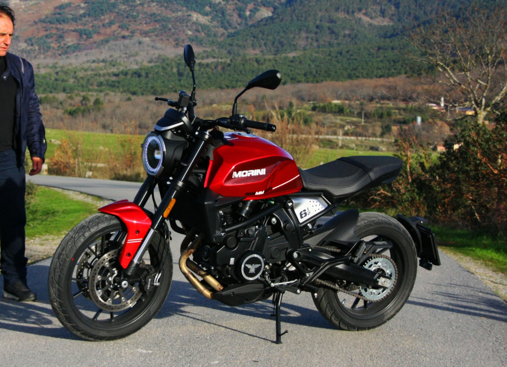 Prueba Moto Morini Seiemmezzo STR 650: ¿La mejor compra que puedes ...